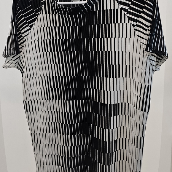 Elee | Shirts | Vintage Elee Brand Menswear Black And White Optical ...